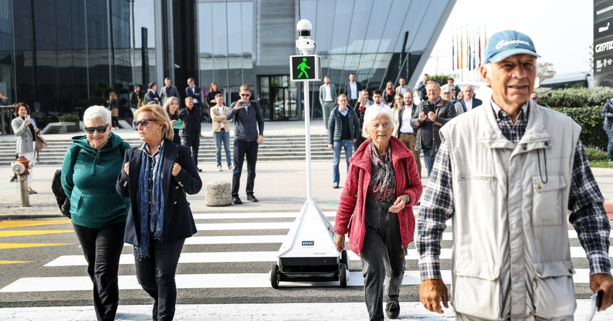 IPA2X - Intelligent pedestrian assistant | Mobility Innovation Marketplace